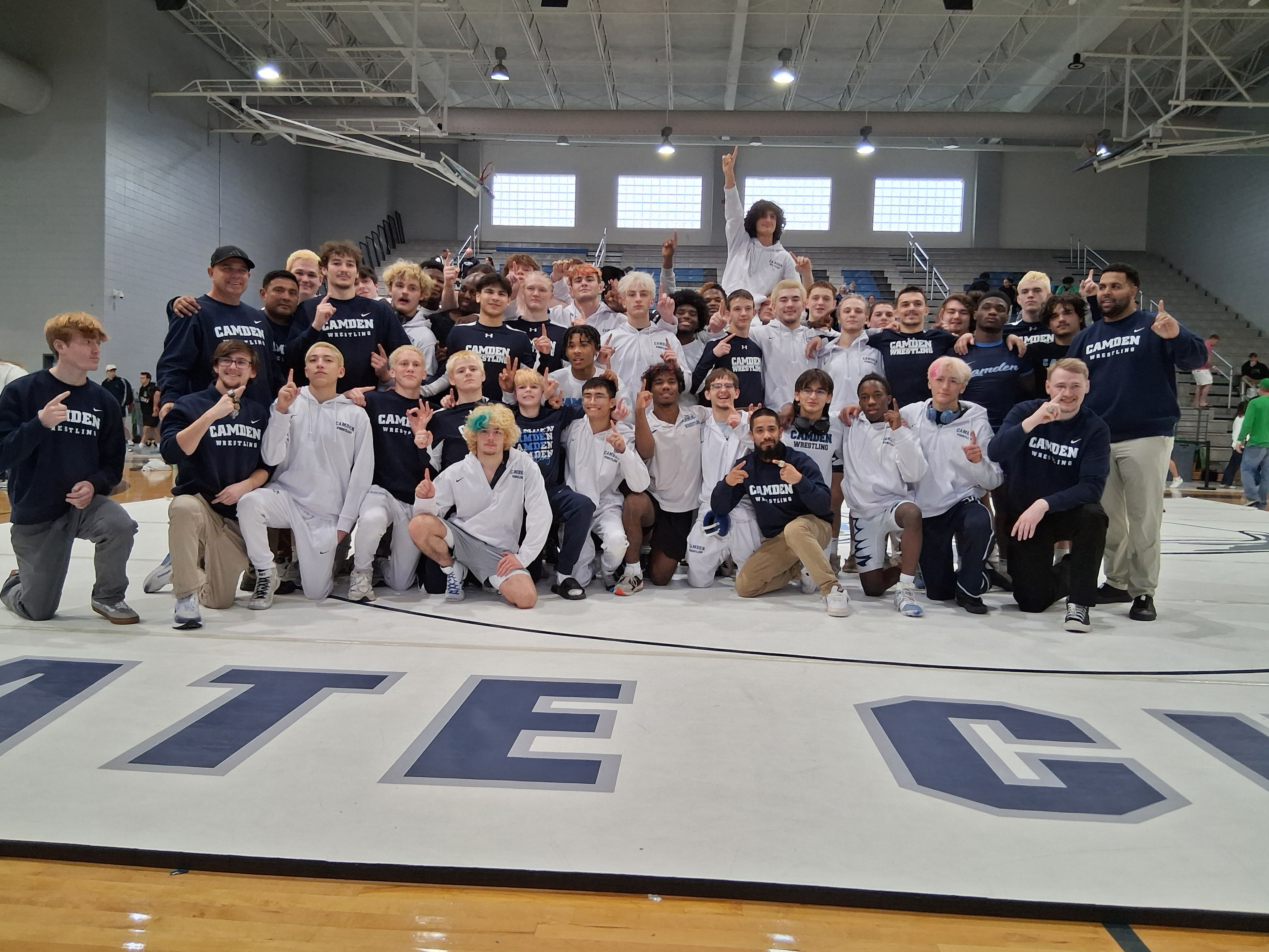 No place like home: ’Cat wrestlers delight fans, romp to Class 6A duals ...